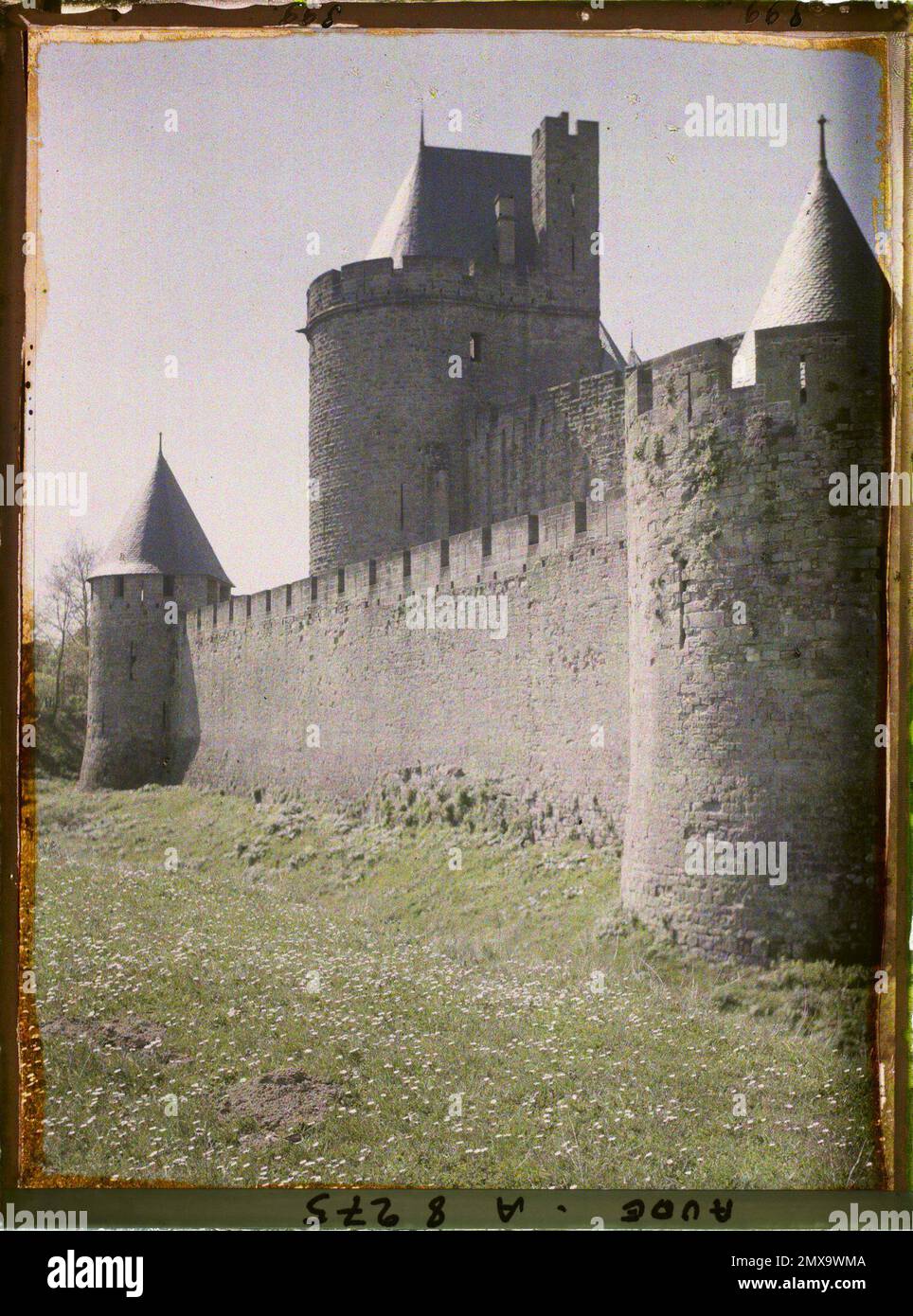 Tour fortified architecture rampart habitat architecture france hi-res ...