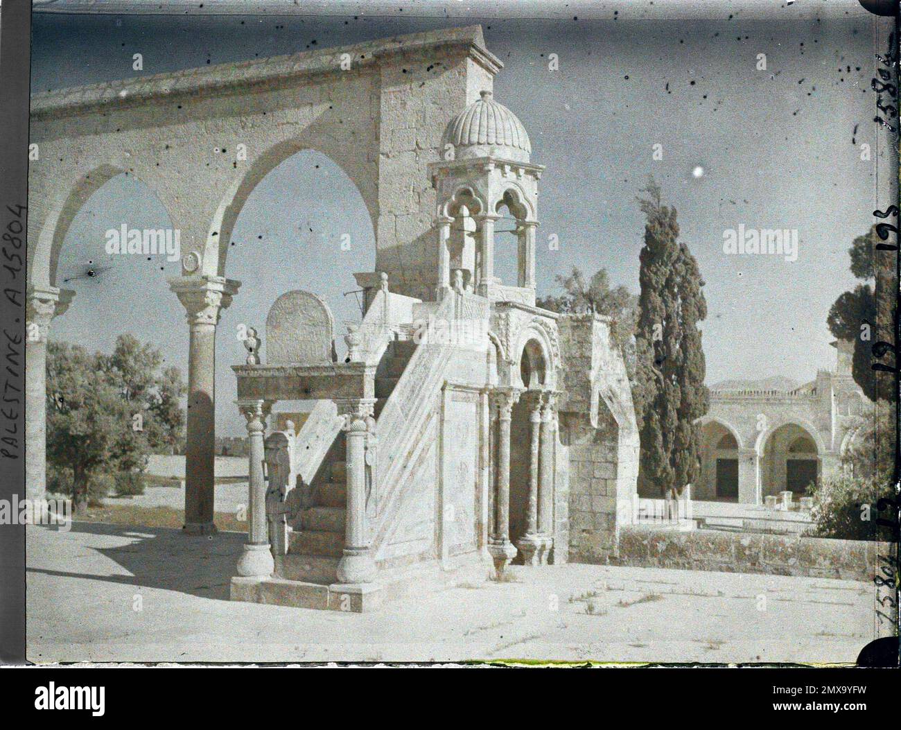 Jerusalem, Palestine a mihrab on haram es sheriff , 1918 - Near East ...