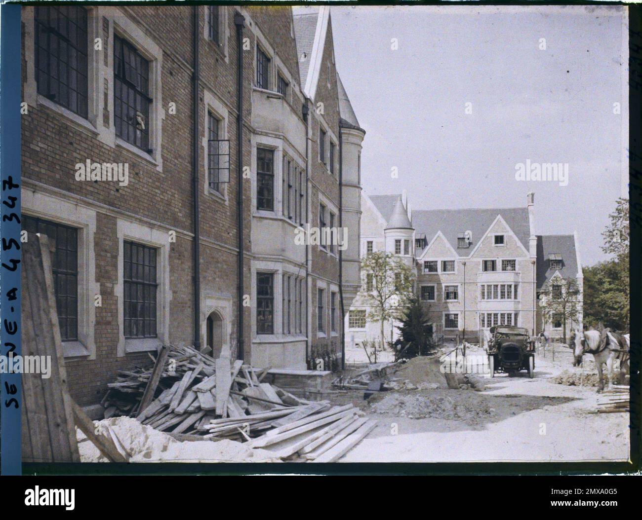 Paris (XIV arr.), France The University City, the Deutsch foundation of ...