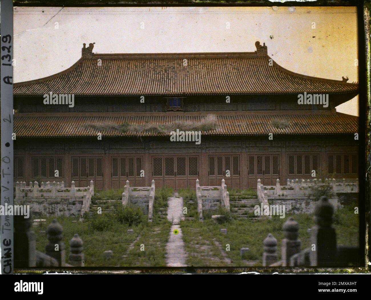 Temple of the sovereigns of successive dynasties hi-res stock ...