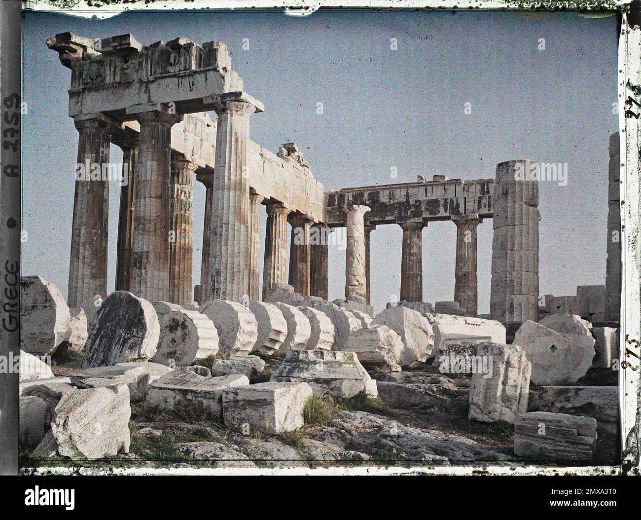Colonne greco hi-res stock photography and images - Alamy