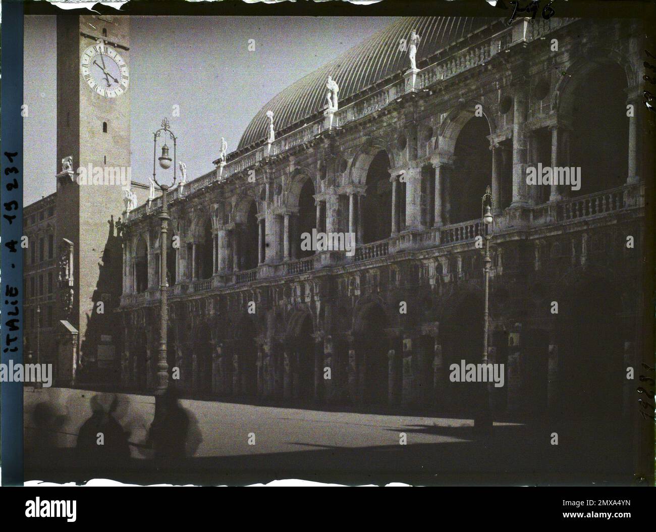 Vicenza, external Italy of the Paladian basilica , 1918 - Italy ...