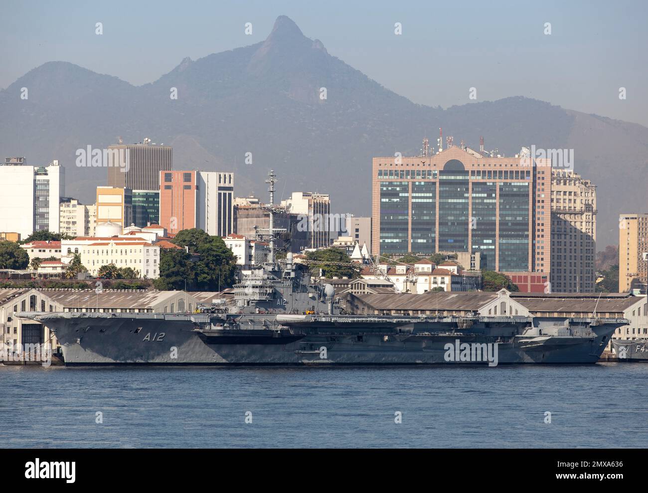 Brazilian aircraft carrier São Paulo in Rio de Janeiro Stock Photo - Alamy