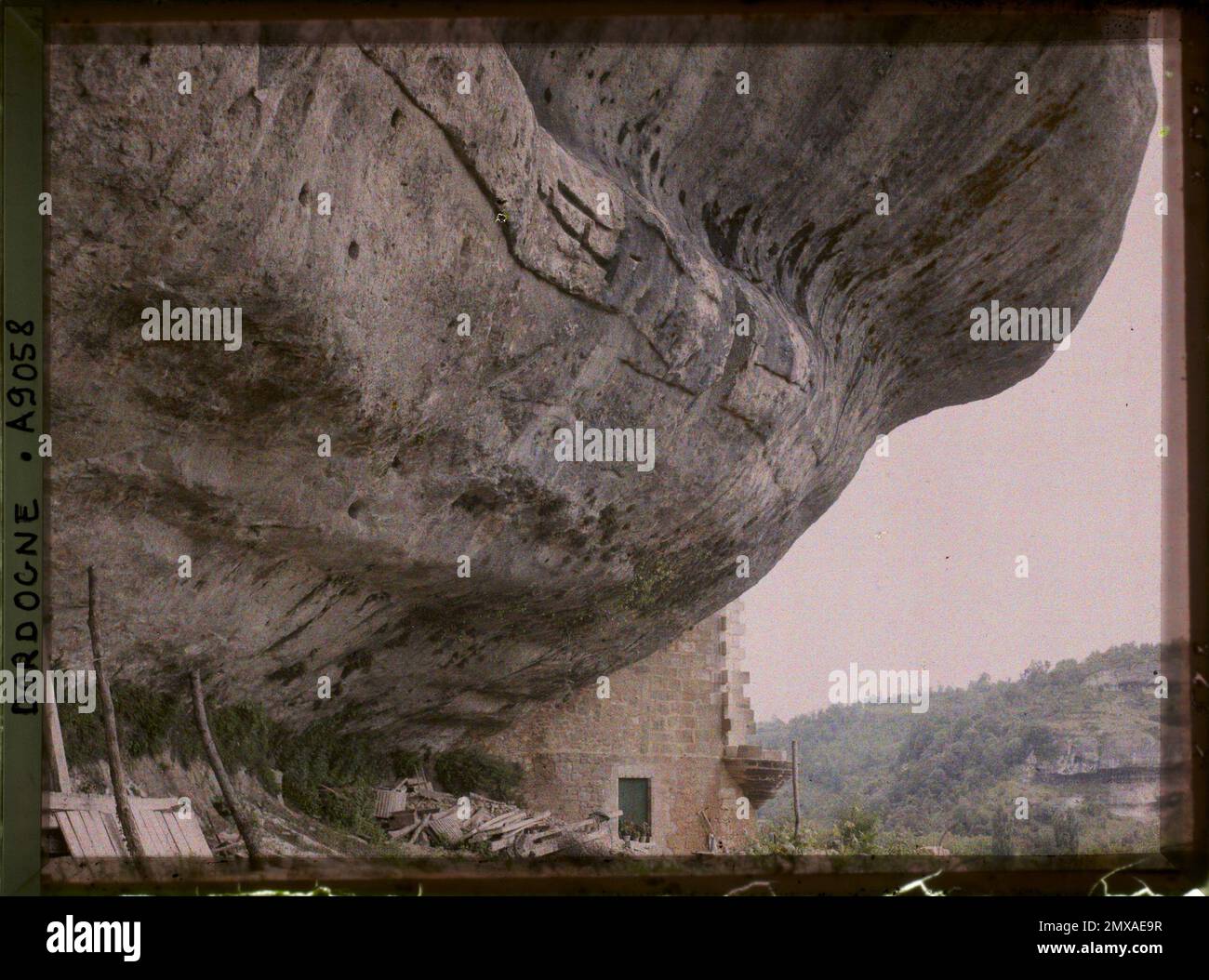 Les Eyzies, Dordogne , 1916 - French provinces - Jean Brunhes, Auguste ...