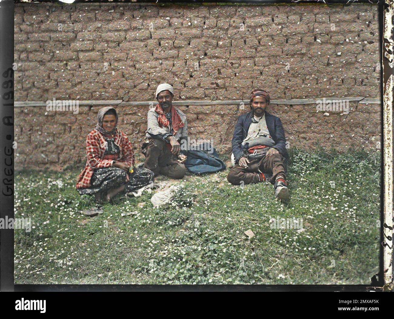 Thessaloniki, Greece three sitting gypsies , 1913 - Balkans - Jean ...