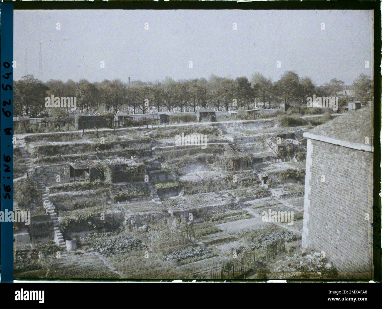 Paris (XVIIth arr.), France Les Jardins workers at the location of the ...
