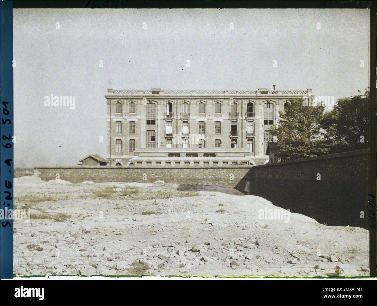 Paris (18th arr.), France The area of the old fortifications at the ...
