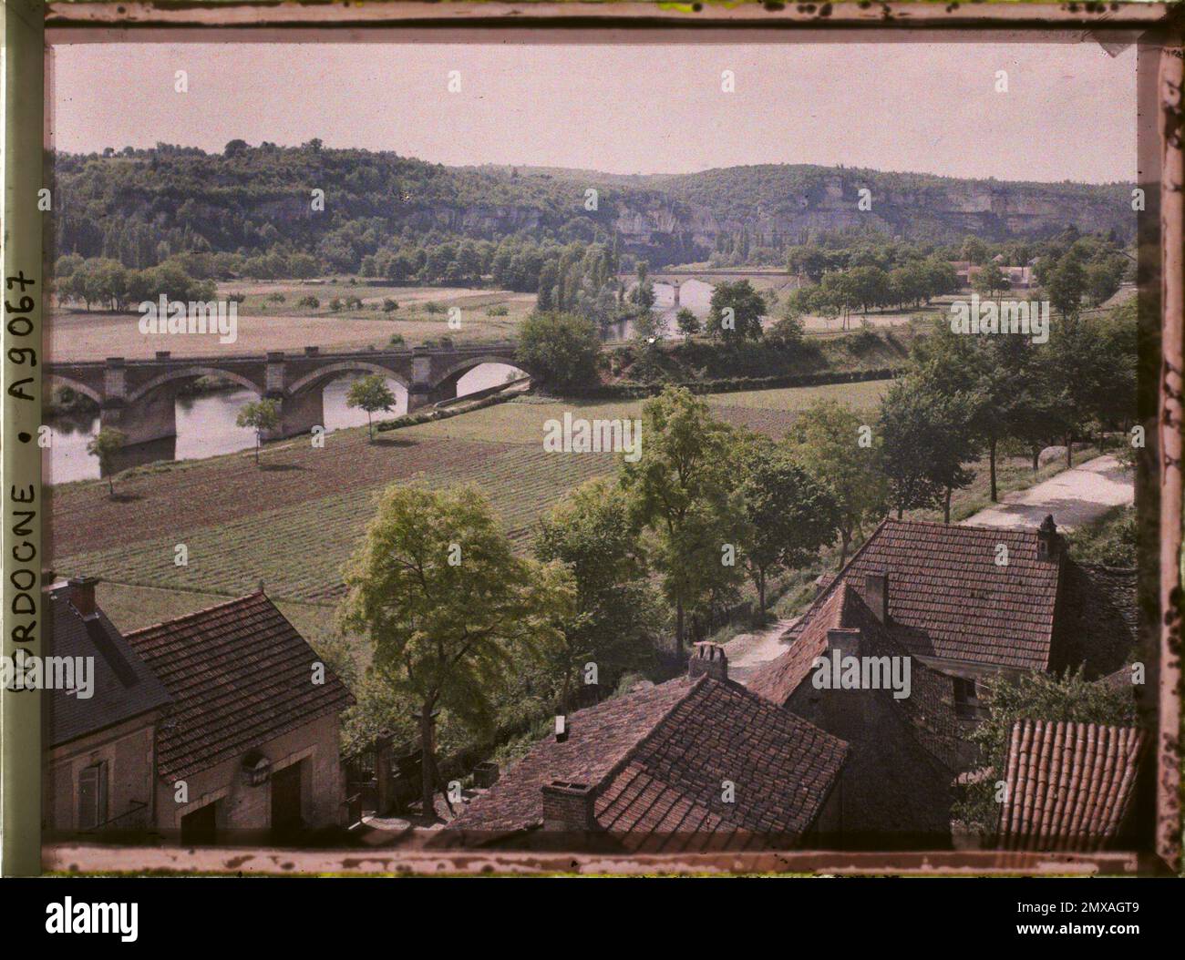 Les Eyzies, Dordogne , 1916 - French provinces - Jean Brunhes, Auguste ...