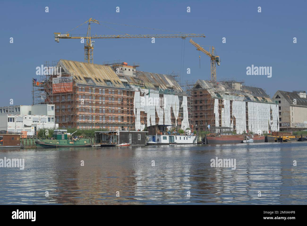 Conversion of warehouse buildings into condominiums, Buwog ...