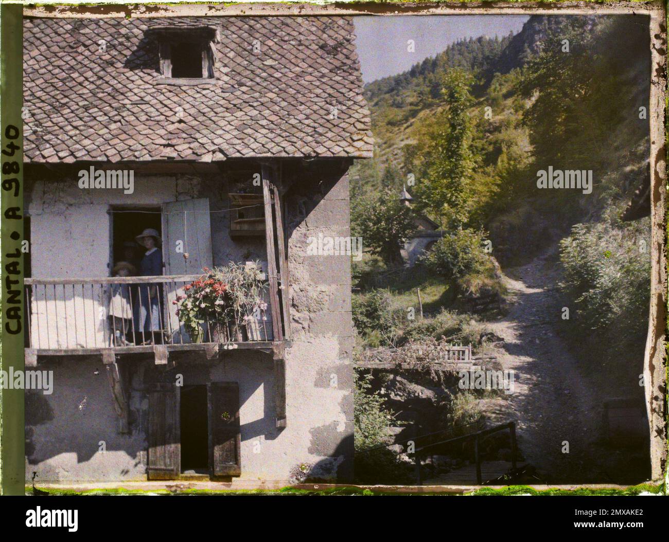 (French - ﻿Vic-sur-Cère , France Le chemin vers la cascade de la Conche ...