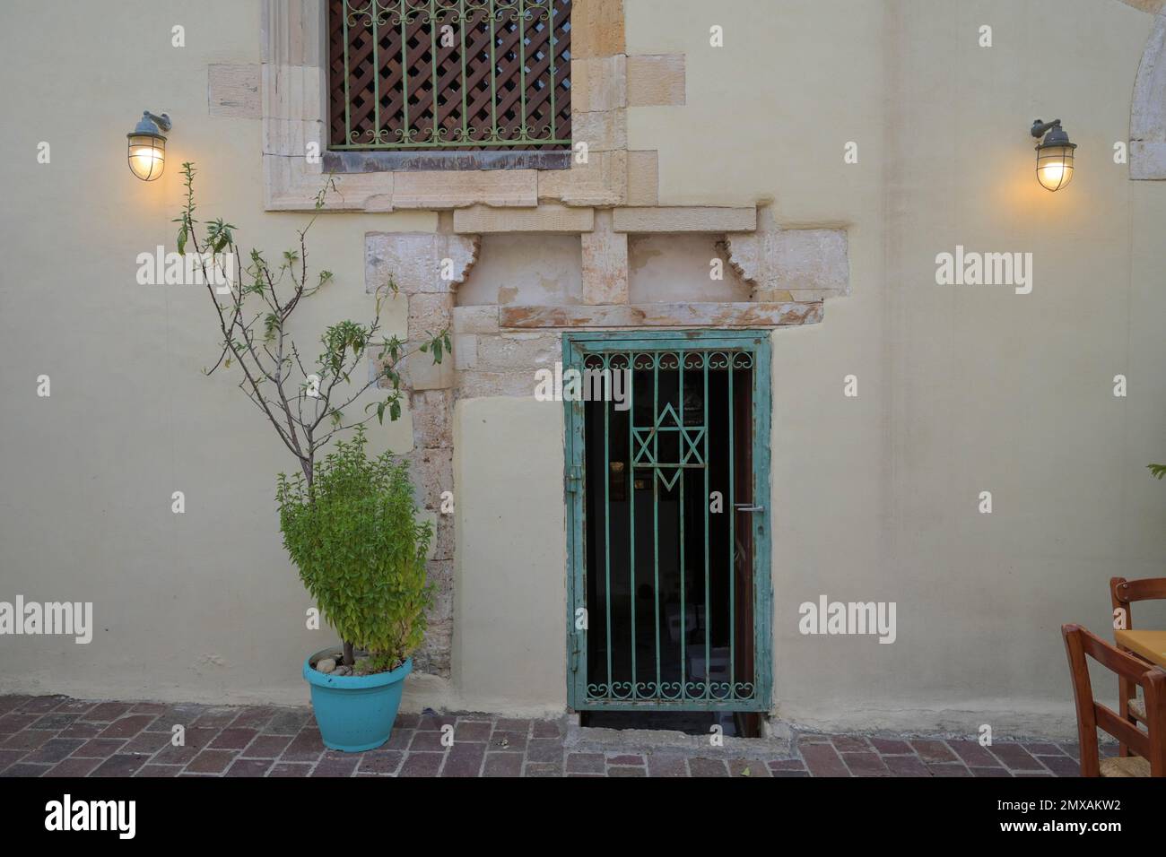 Etz Hayim Synagogue, Evraiki Quarter, Chania, Crete, Greece Stock Photo ...