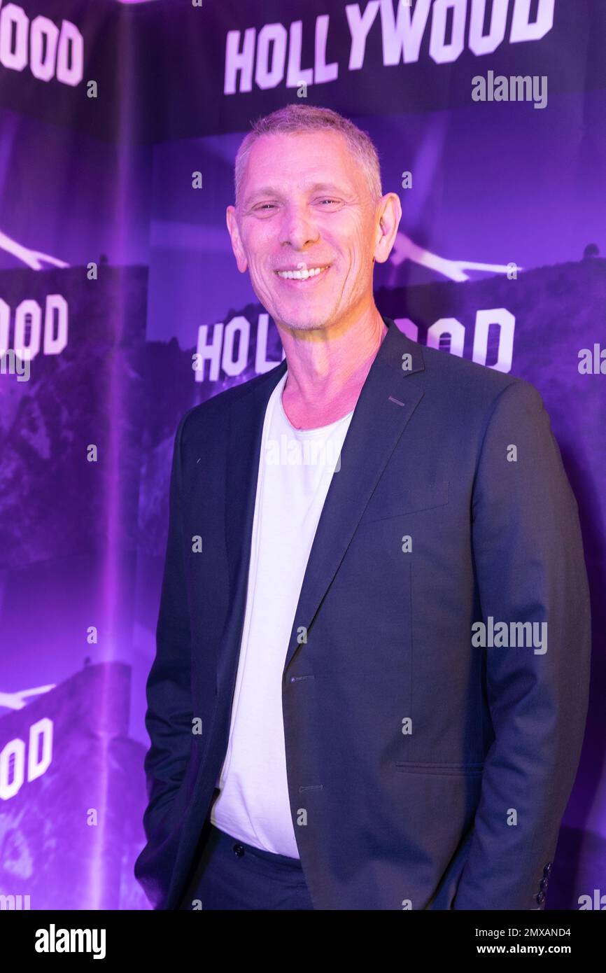Actor Jamie Harris on the set of Hot in Hollywood Talk Stock Photo - Alamy