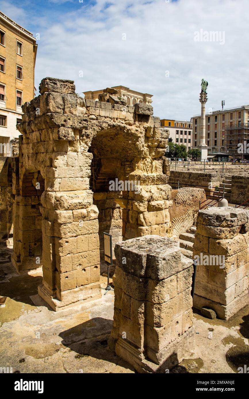 Lecce amphitheater hi-res stock photography and images - Alamy