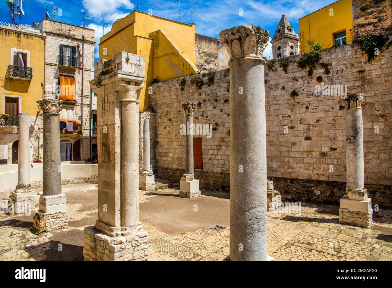 Ancient columns, Bari, Puglia, Bari, Puglia, Italy Stock Photo - Alamy