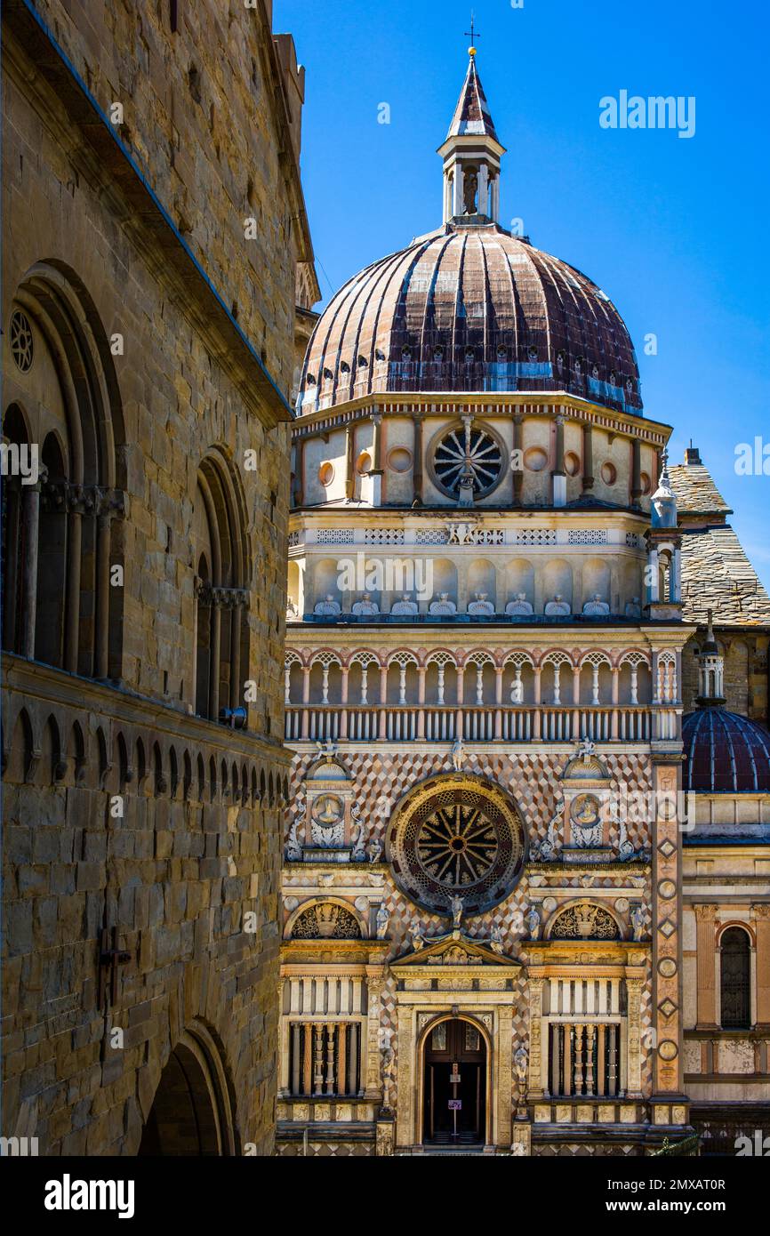 Colleoni Chapel, mausoleum for the mercenary leader Bartolomeo Colleoni ...