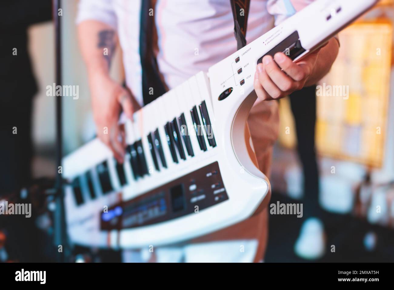 Keytar hi-res stock photography and images - Alamy