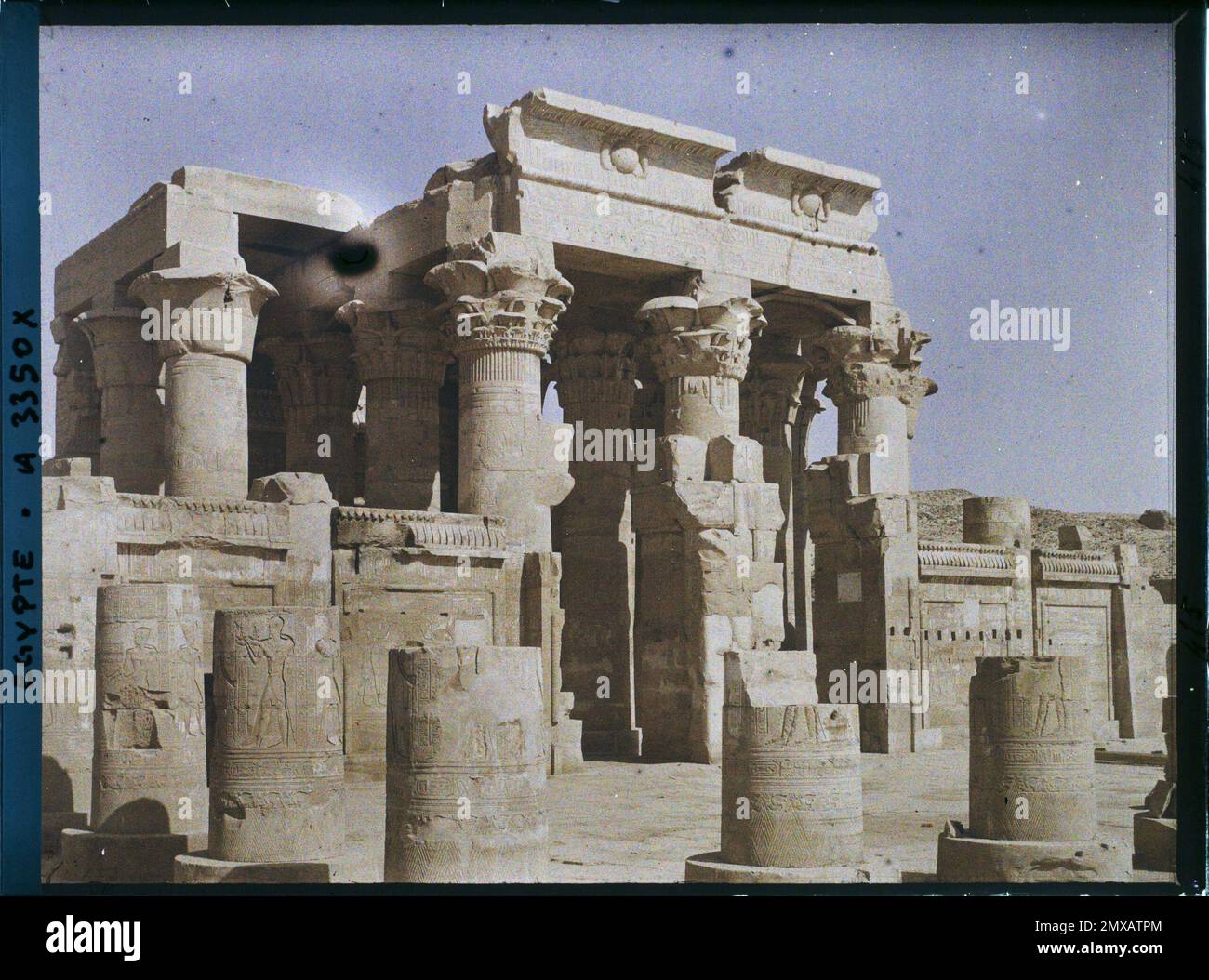 View columns temple kom hi-res stock photography and images - Alamy