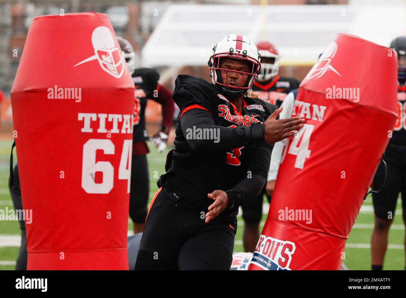 American defensive lineman Zacch Pickens of South Carolina (3) runs ...