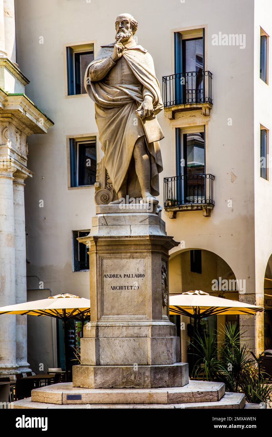Andrea palladio memorial hi-res stock photography and images - Alamy