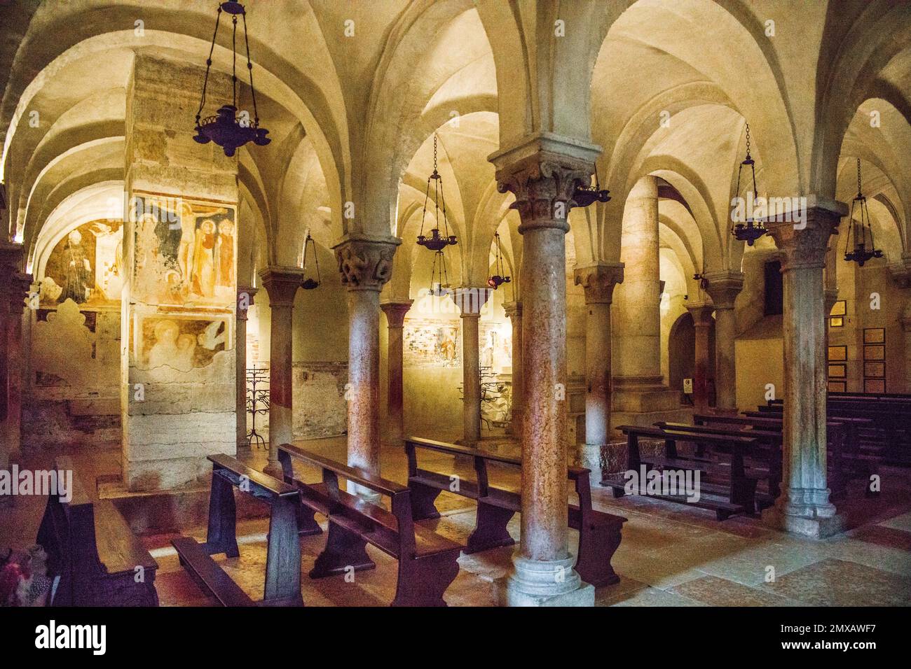 Beautiful romanesque hi-res stock photography and images - Alamy