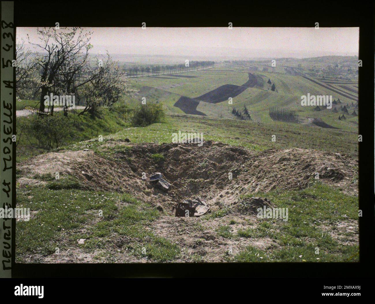 Leomont, France a shell hole , 1914-1915 - Devastated zones, North and ...