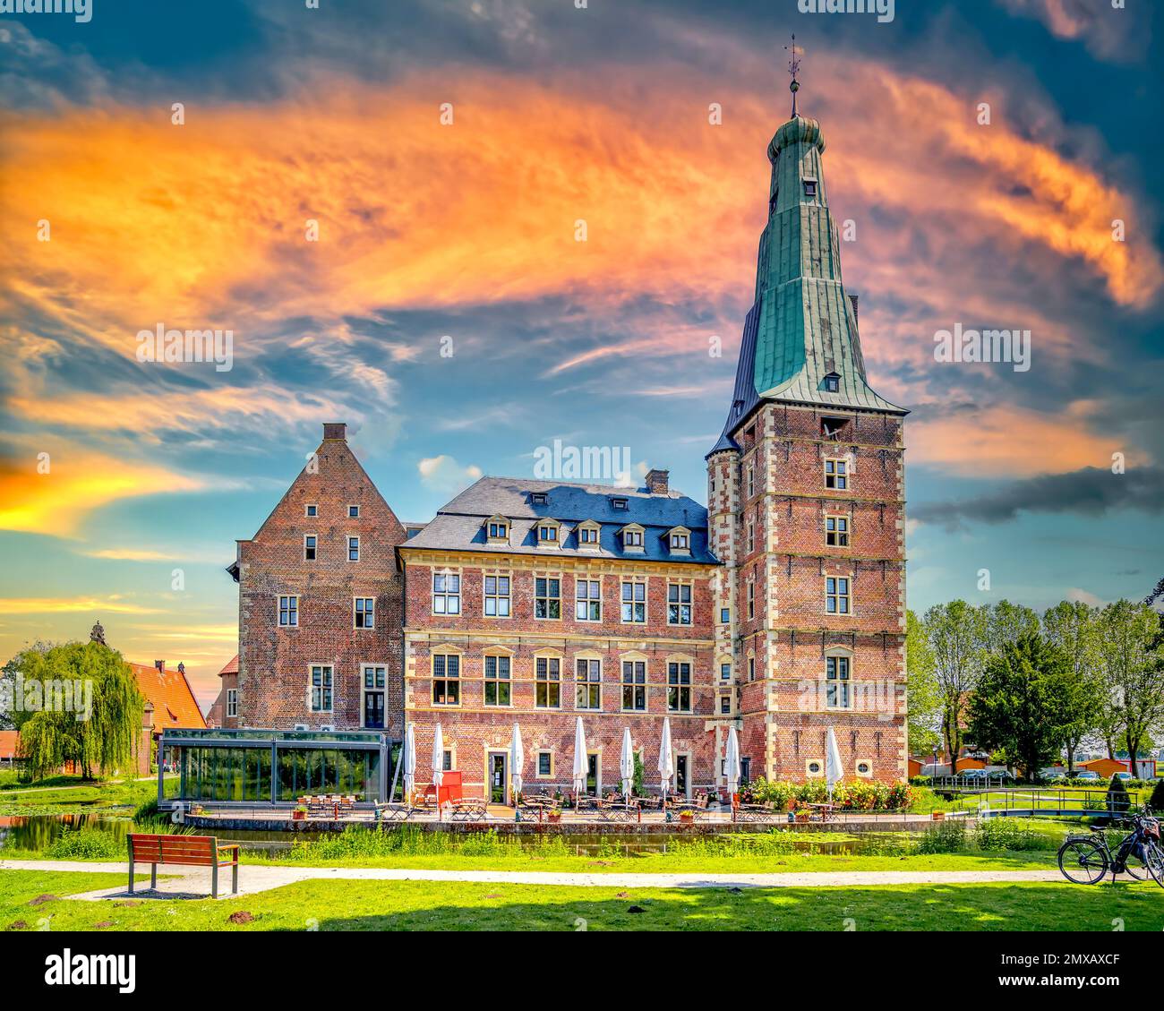 Castle Raesfeld, NRW, Germany Stock Photo - Alamy