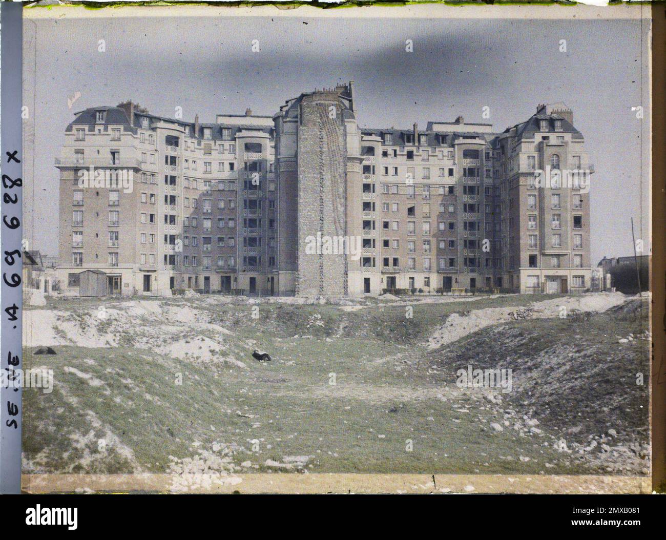 Work housing fortified architecture fortifications habitat architecture ...