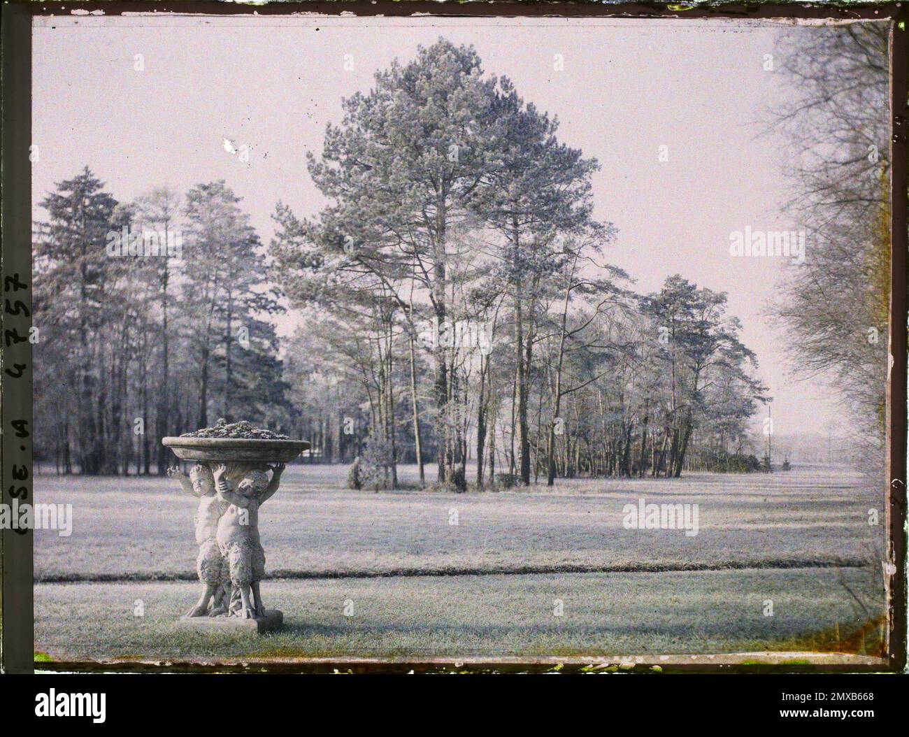 Senlis, Oise, Picardy, France Park of the Château du Captain Fenwick ...