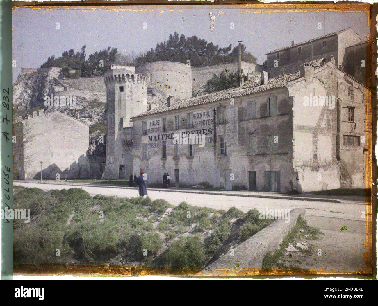 Tour fortified architecture rampart habitat architecture france hi-res ...