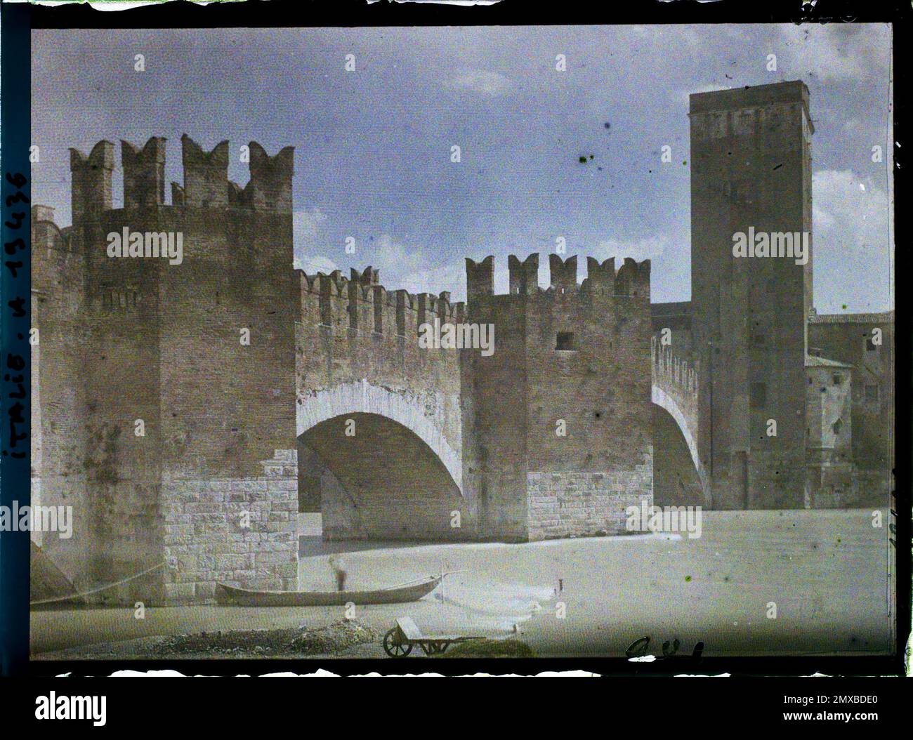 Significance of castel vecchio hi-res stock photography and images - Alamy