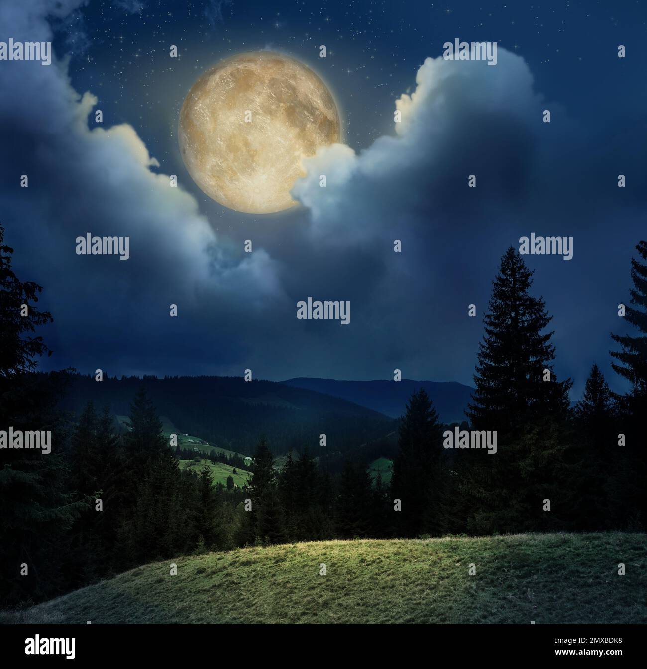 Traveling full moon night hi-res stock photography and images - Alamy