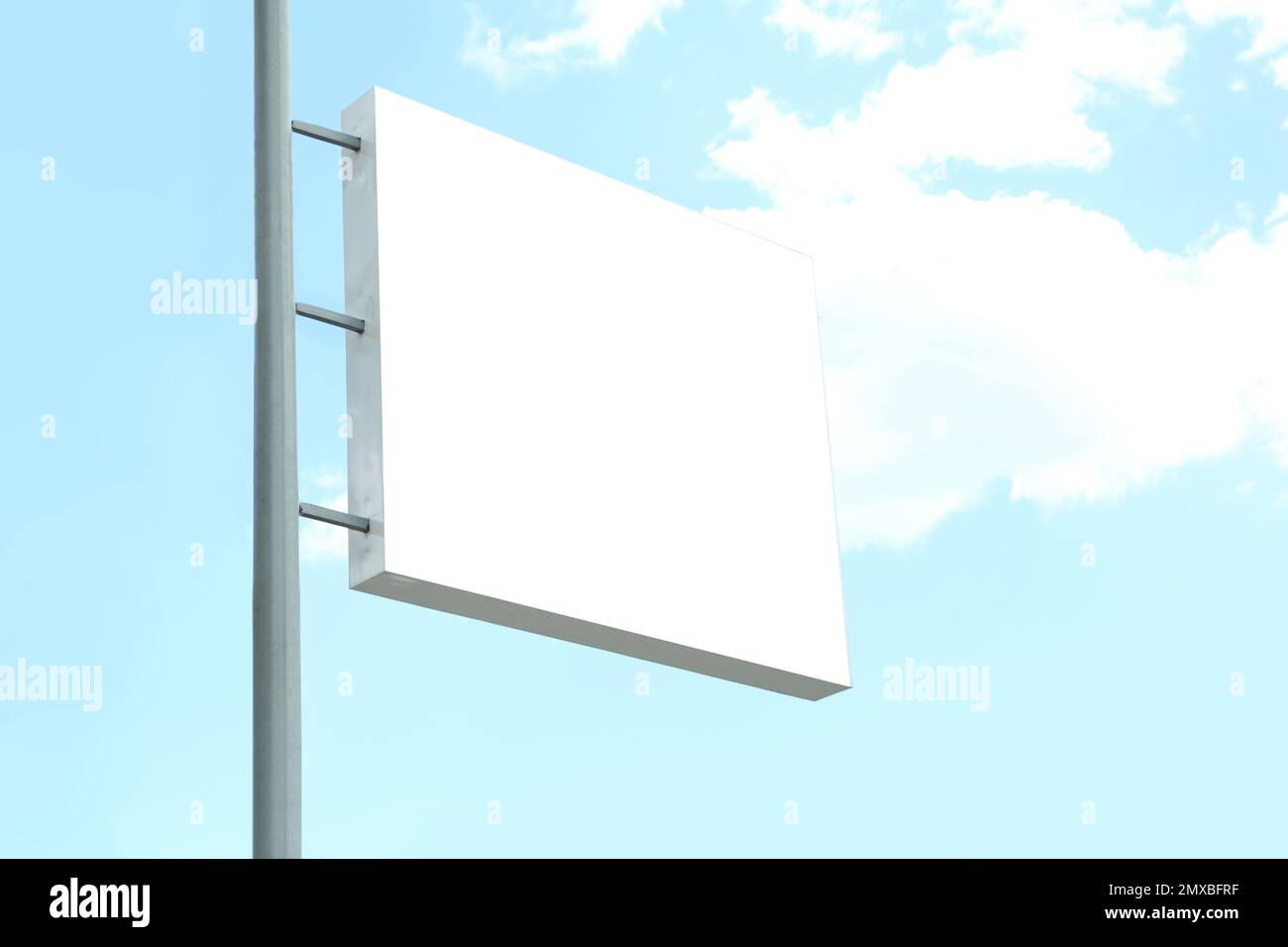 Blank lightbox signage against blue sky. Advertising board design Stock ...