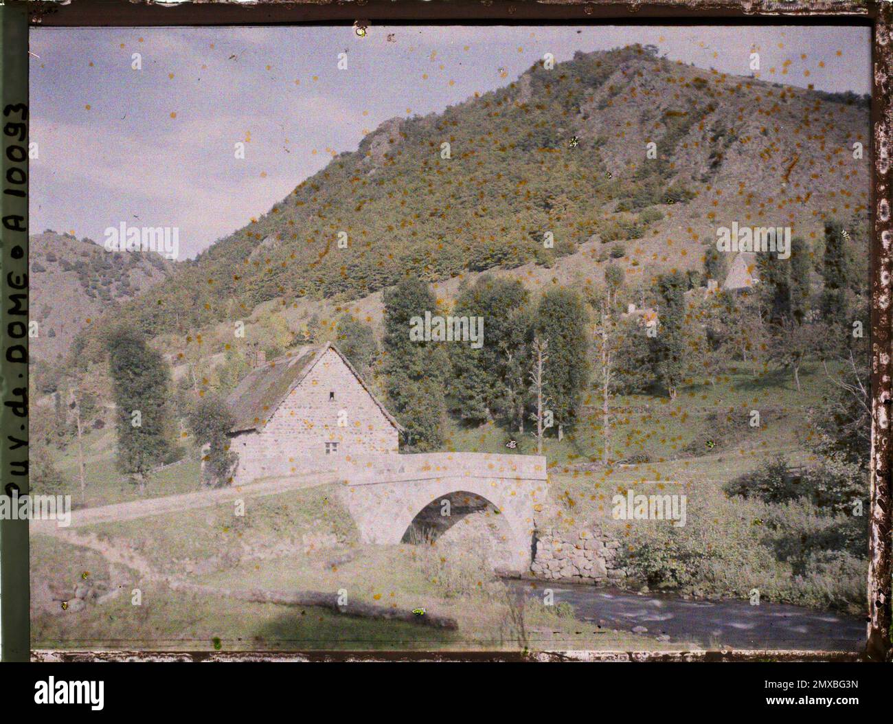 Valbeleix valley landscape hi-res stock photography and images - Alamy