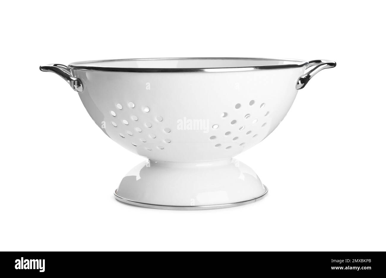 New colander isolated on white. Cooking utensil Stock Photo - Alamy