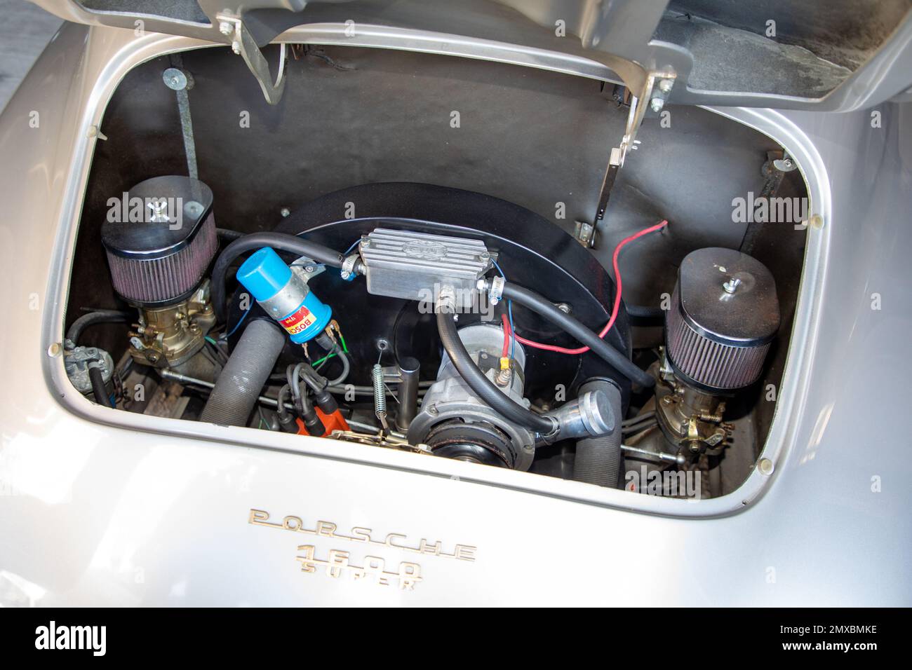 Porsche 356 speedster engine hi-res stock photography and images - Alamy
