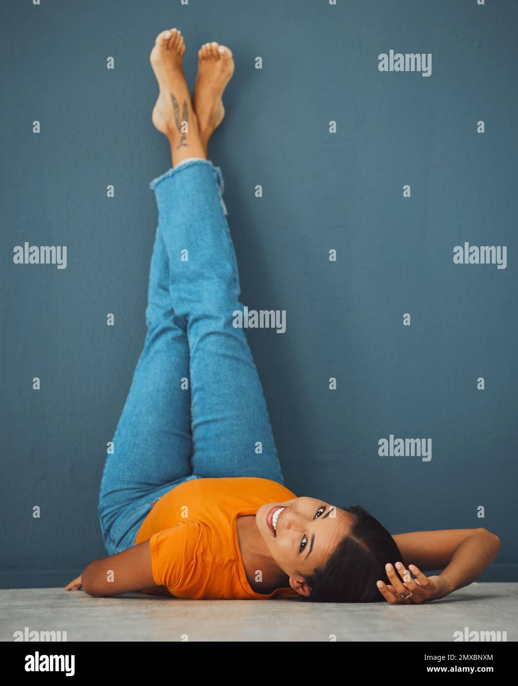 Laying Pose Wallpapers Photos 3688. I Was Going To Add A Sky