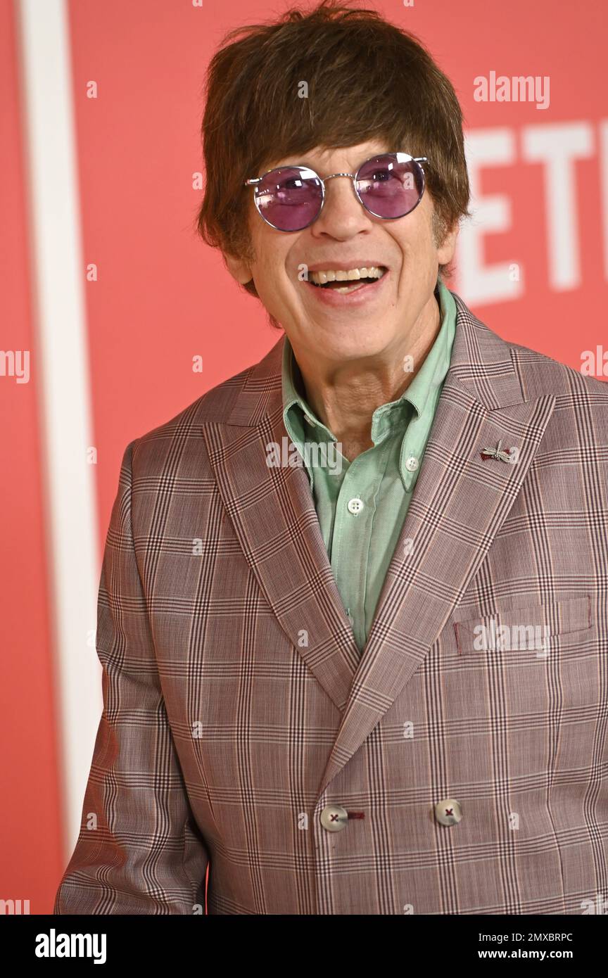 Los Angeles, USA. 02nd Feb, 2023. Elliot Easton at the premiere for ...