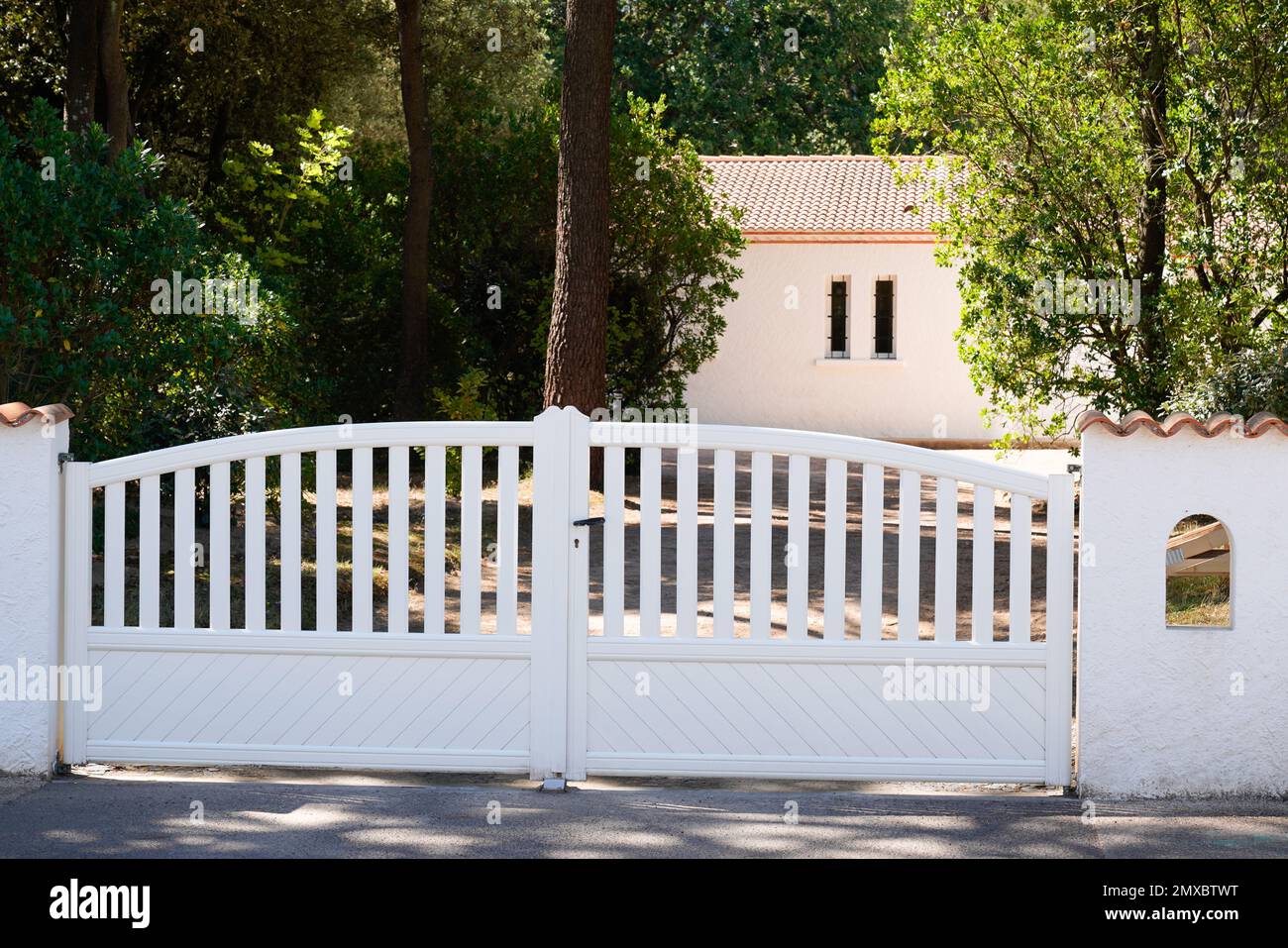 portal white design entrance metal aluminum gate of modern house door ...