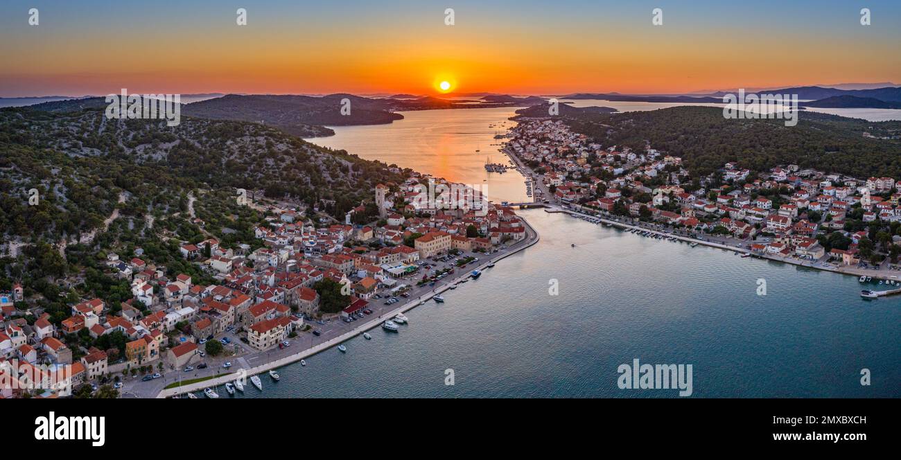 Murter bridge hi-res stock photography and images - Alamy
