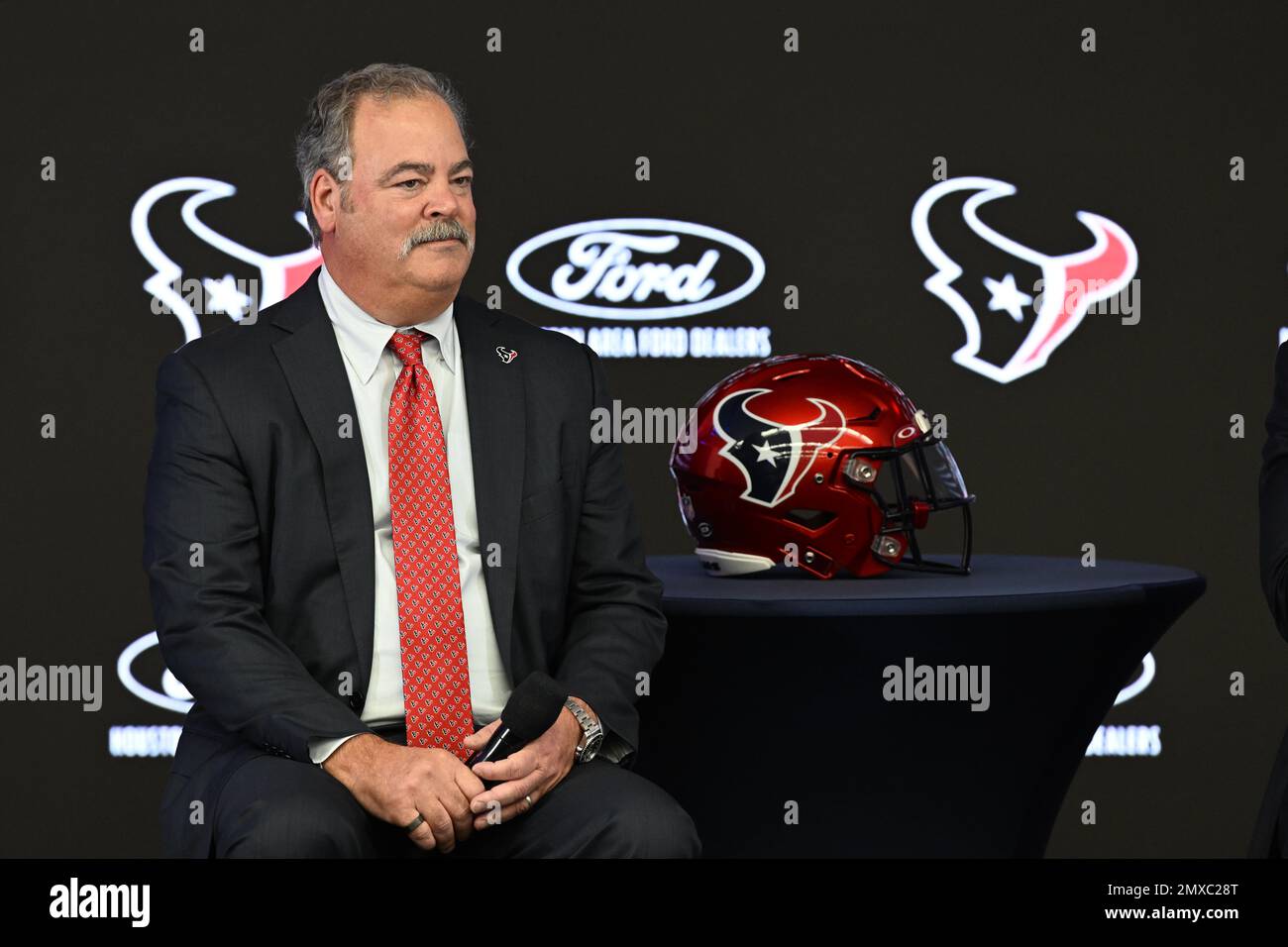 The Houston Texans Chairman and CEO Cal McNair introduces new head ...