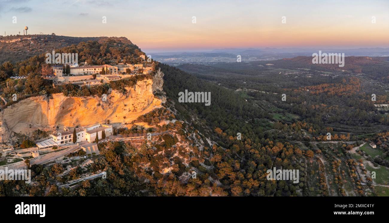 sanctuaries of Gracia and Sant Honorat, Puig de Cura, Algaida-Llucmajor ...