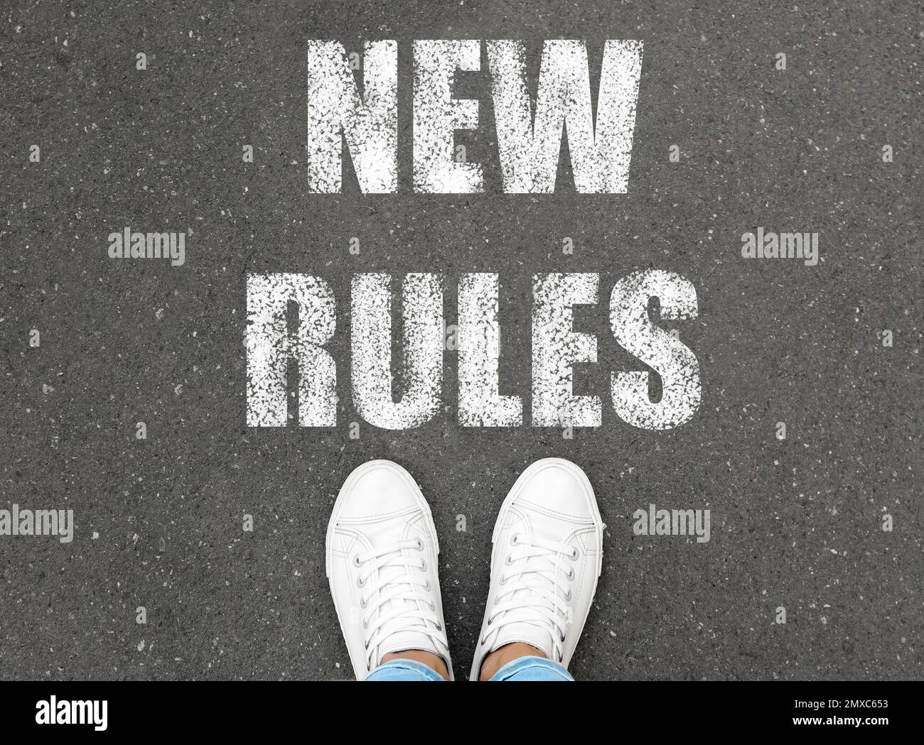 Standing rules hi-res stock photography and images - Alamy