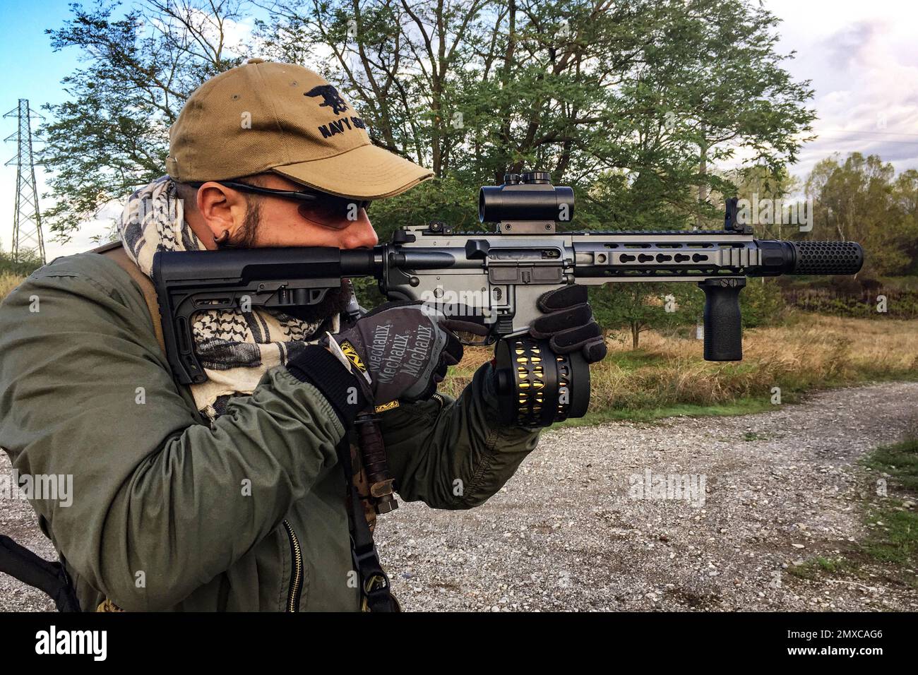 soldier selfie while he is fighting war Stock Photo - Alamy