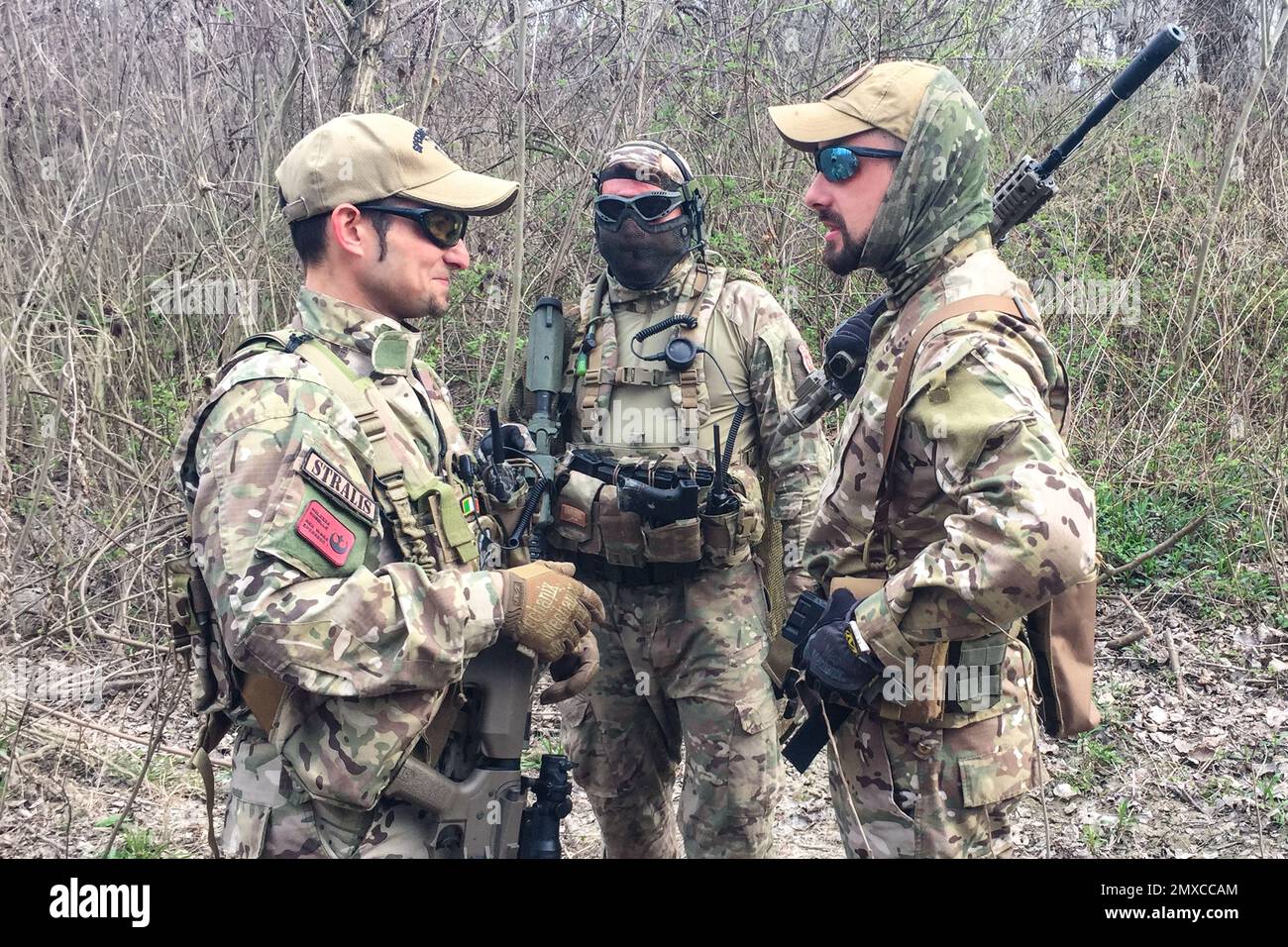 soldier selfie while he is fighting war Stock Photo - Alamy