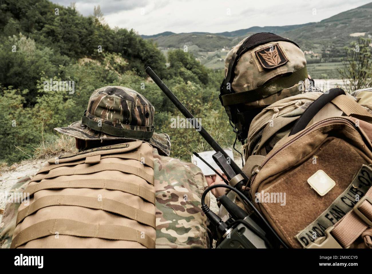soldier selfie while he is fighting war Stock Photo - Alamy