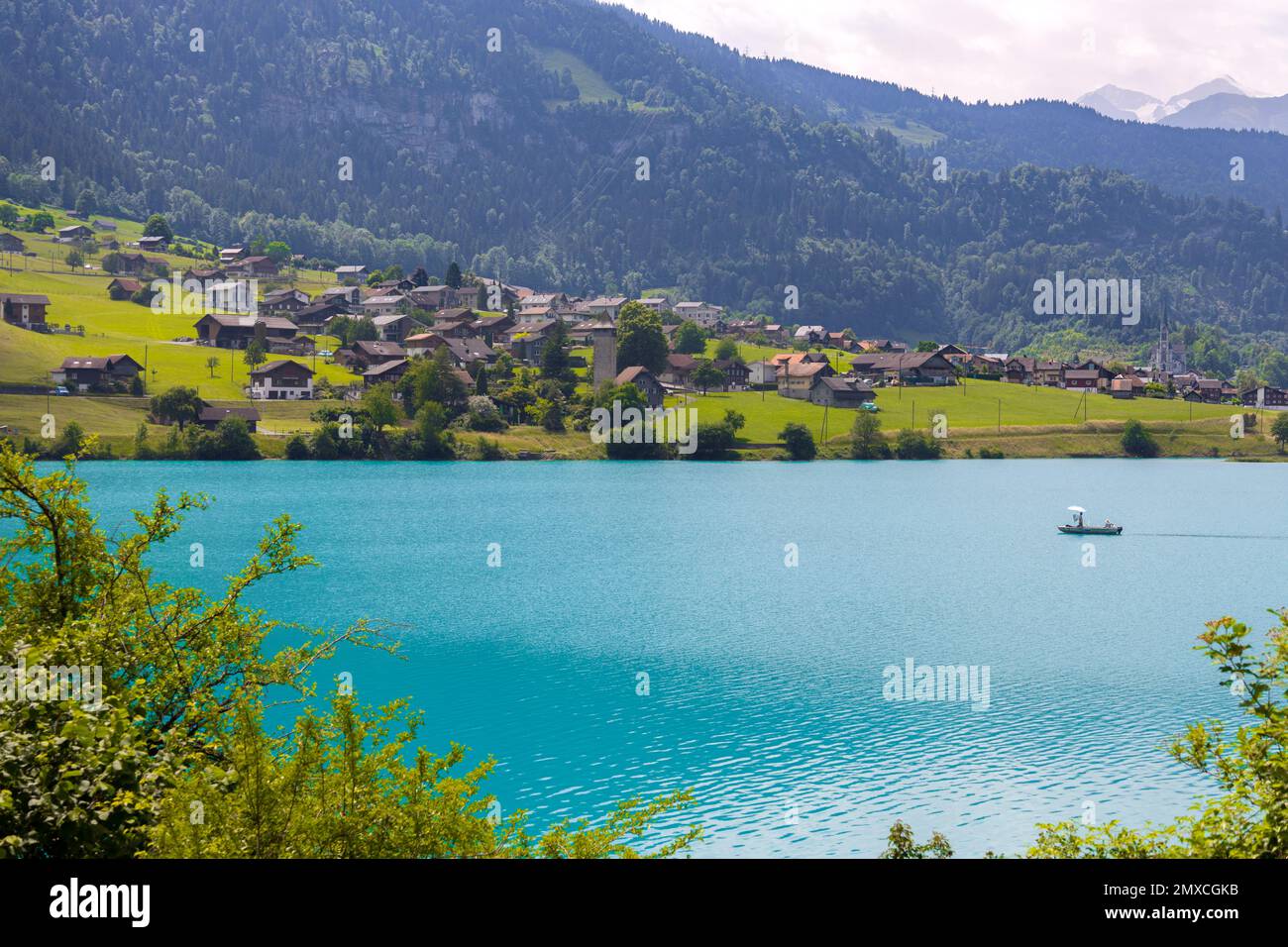 View of Lungern lake (Lungernsee) in Lungern, Switzerland Stock Photo ...