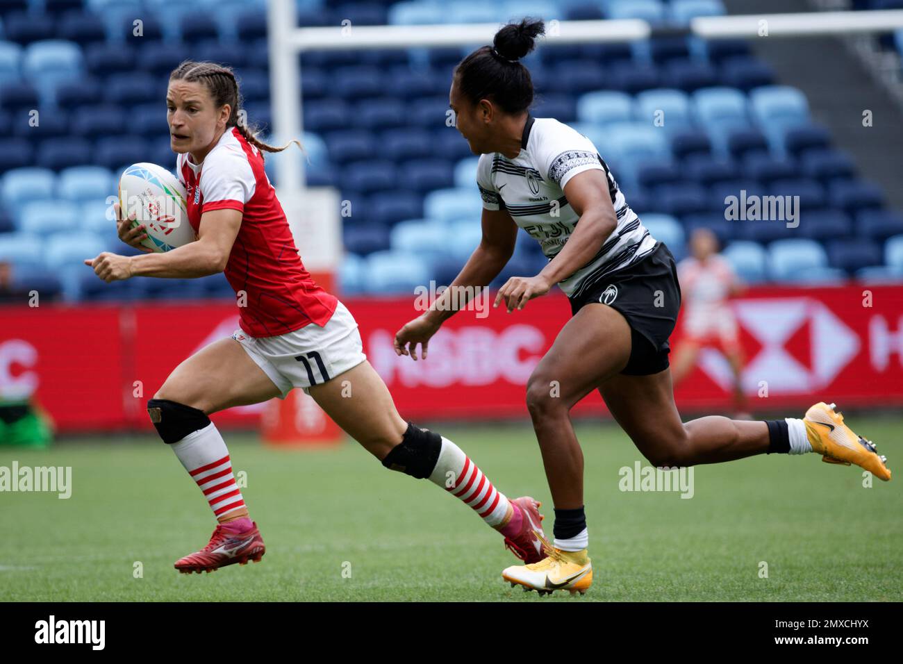 Jasmine Joyce of Great Britain runs with the ball during the 2023 ...