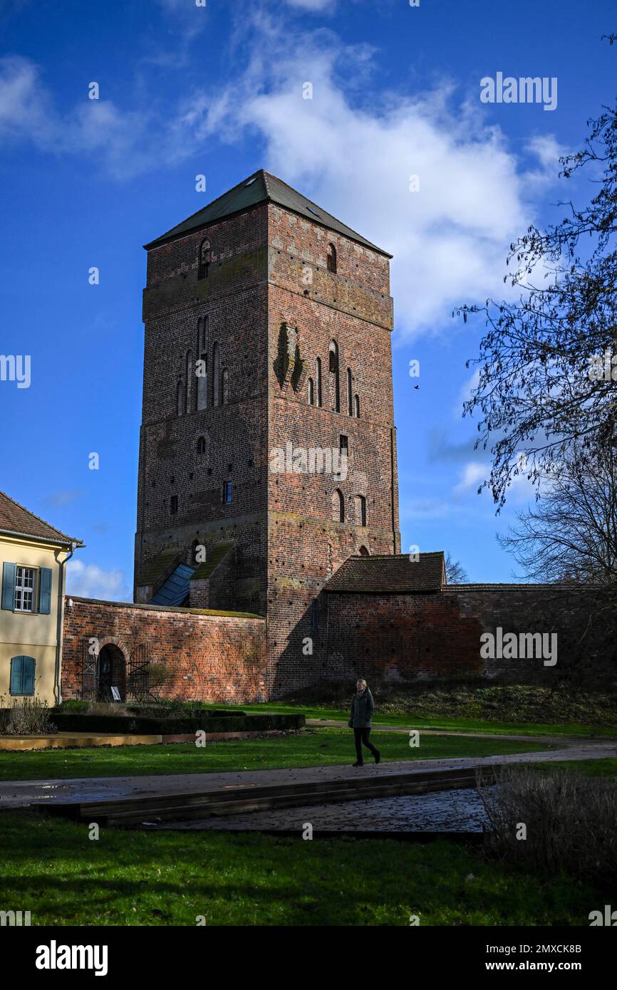 02 February 2023, Brandenburg, Wittstock/Dosse: The office tower of the ...