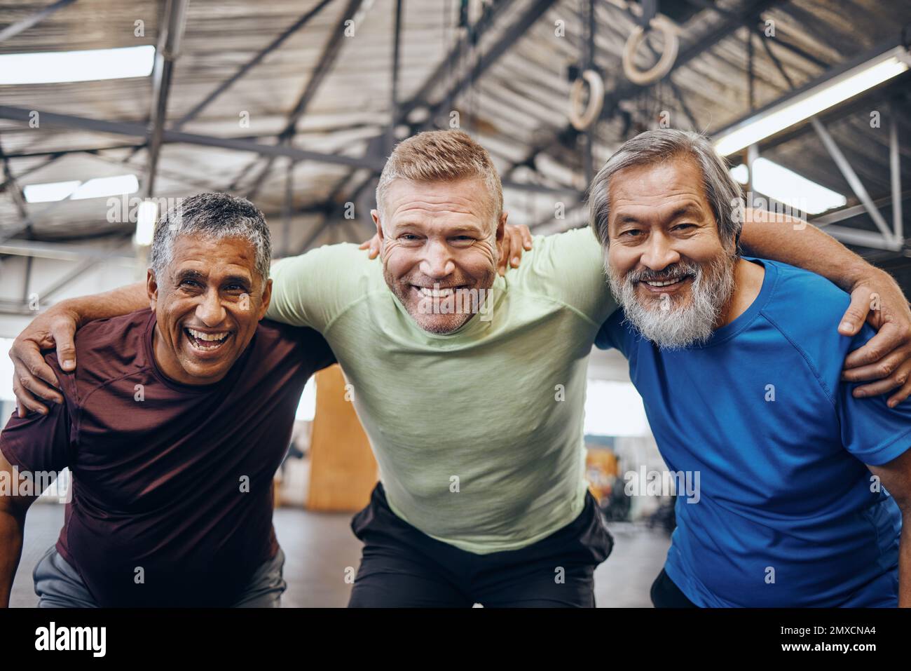Fitness hug friends gym hi-res stock photography and images - Alamy