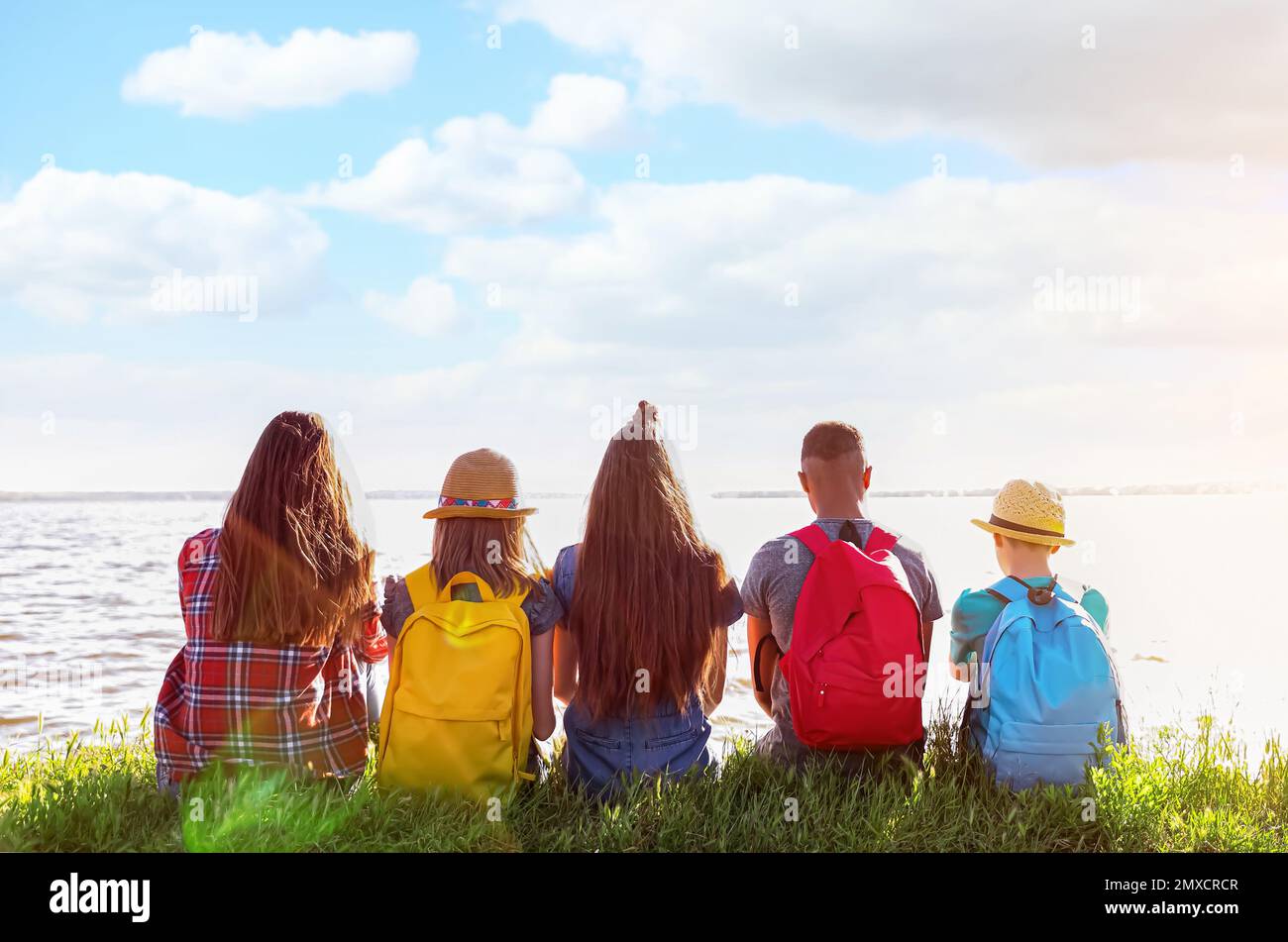 Teen girls group happy outside african hi-res stock photography and ...